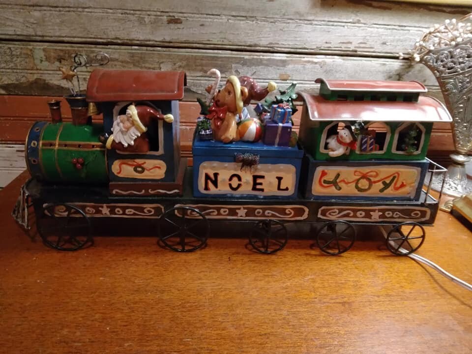 Metal Light Up Christmas Train ~ Santa Joy Noel ~ 20" Long, 7 1/2" Tall ...