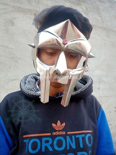 MF Doom Gladiator Mask Silver Finish in Metal Mask gladiator face new ...