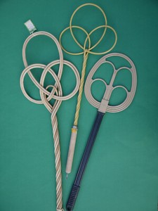 3er Set DDR Teppichklopfer Ausklopfer natur 80 cm Rattan Peddigrohr ...