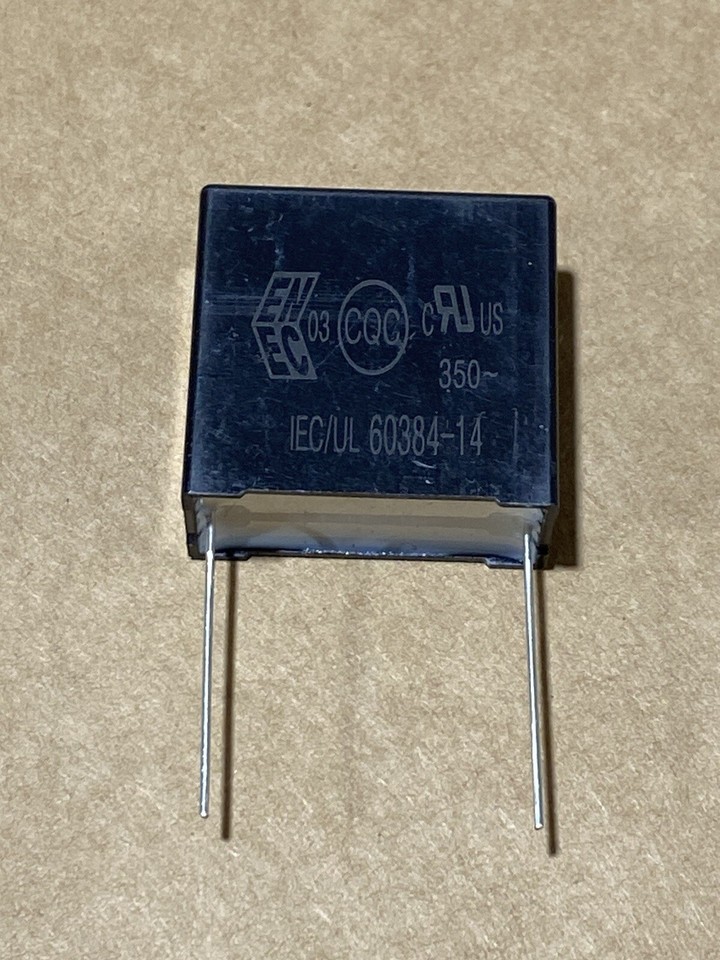 (1pc) IEC/Ul 60384-14 Capacitors 2.2uF , 350vac / 800Vdc 40/110/56 B ...