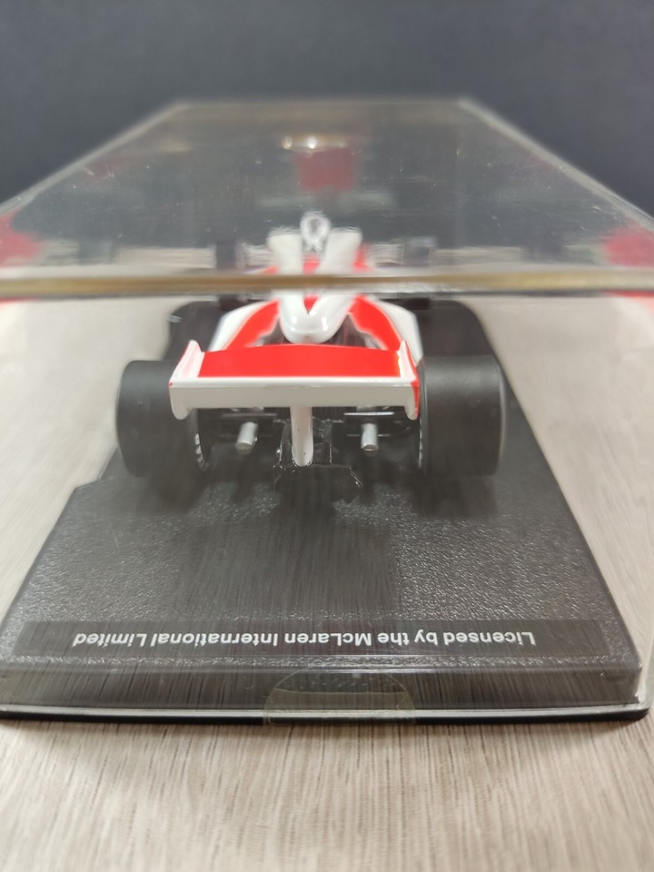 McLaren Ford M23 No. 11 James Hunt 1976, 1:43 RBA IXO | eBay Australia