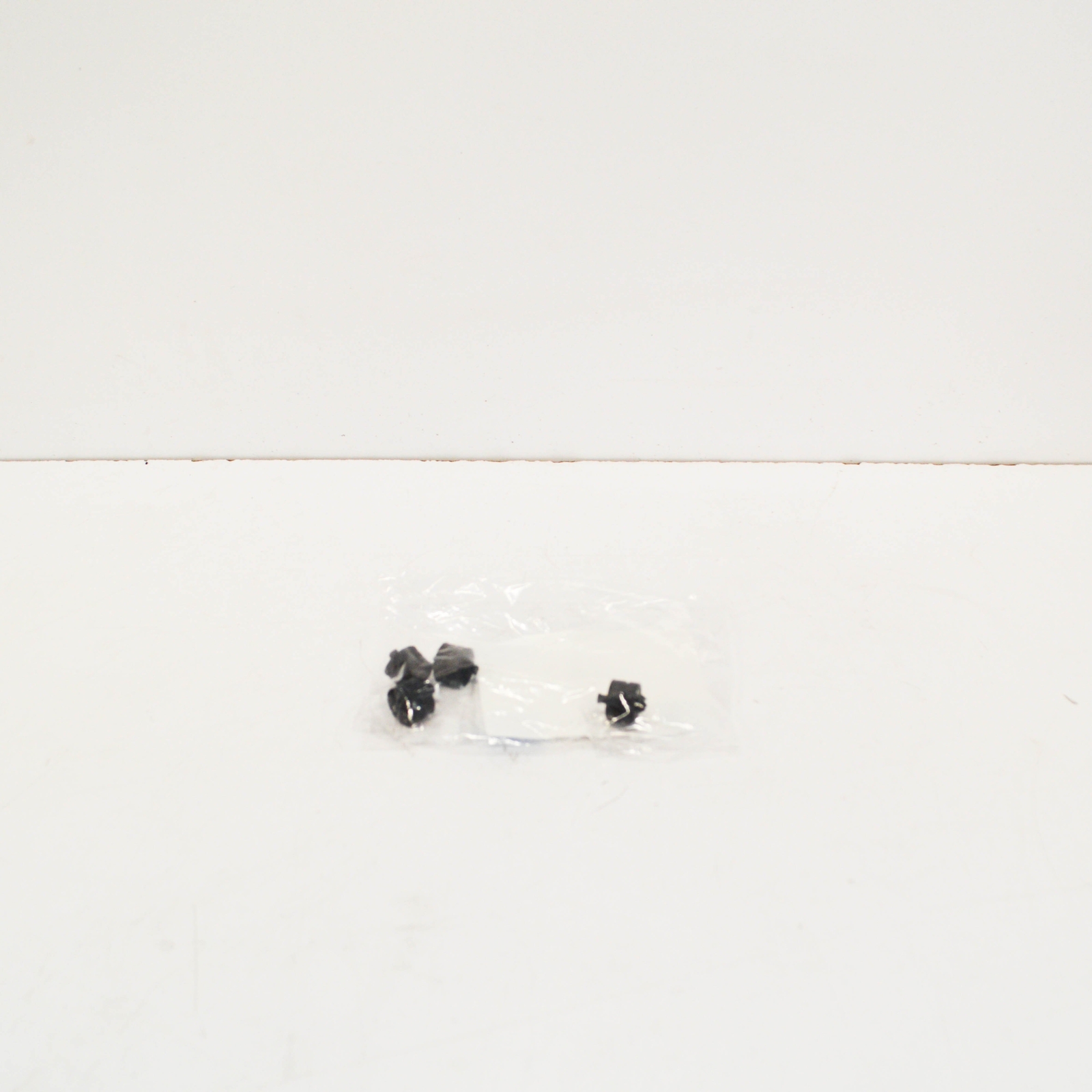 BMW 1 E81 Capot Avant Capot Tampon Stop 4 PCS 51237162448 NOUVEAU ...