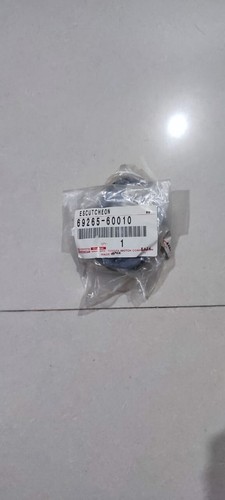 69265-60010 GENUINE TOYOTA LAND CRUISER Back Door Escutcheon FJ40 BJ40 ...