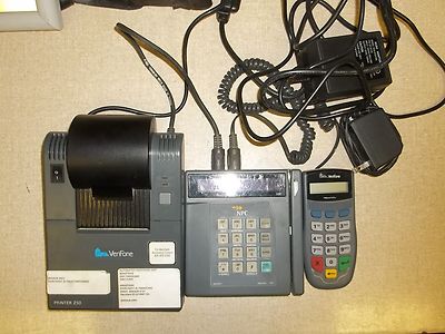 Credit Card Terminals, Readers - Verifone Tranz 330 Credit Card Terminal