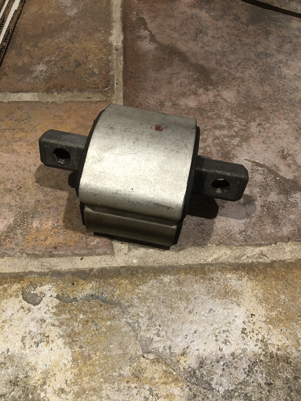 For MERCEDES C300 C350 E350 G550 SLK350 REAR TRANSMISSION MOUNT ...