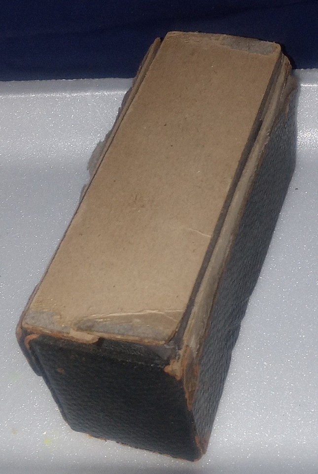 RARE 1906 TRAVEL GAME KIT: 10 BONE DICE, NICE OLD OAKEN CARD SET, 90 ...