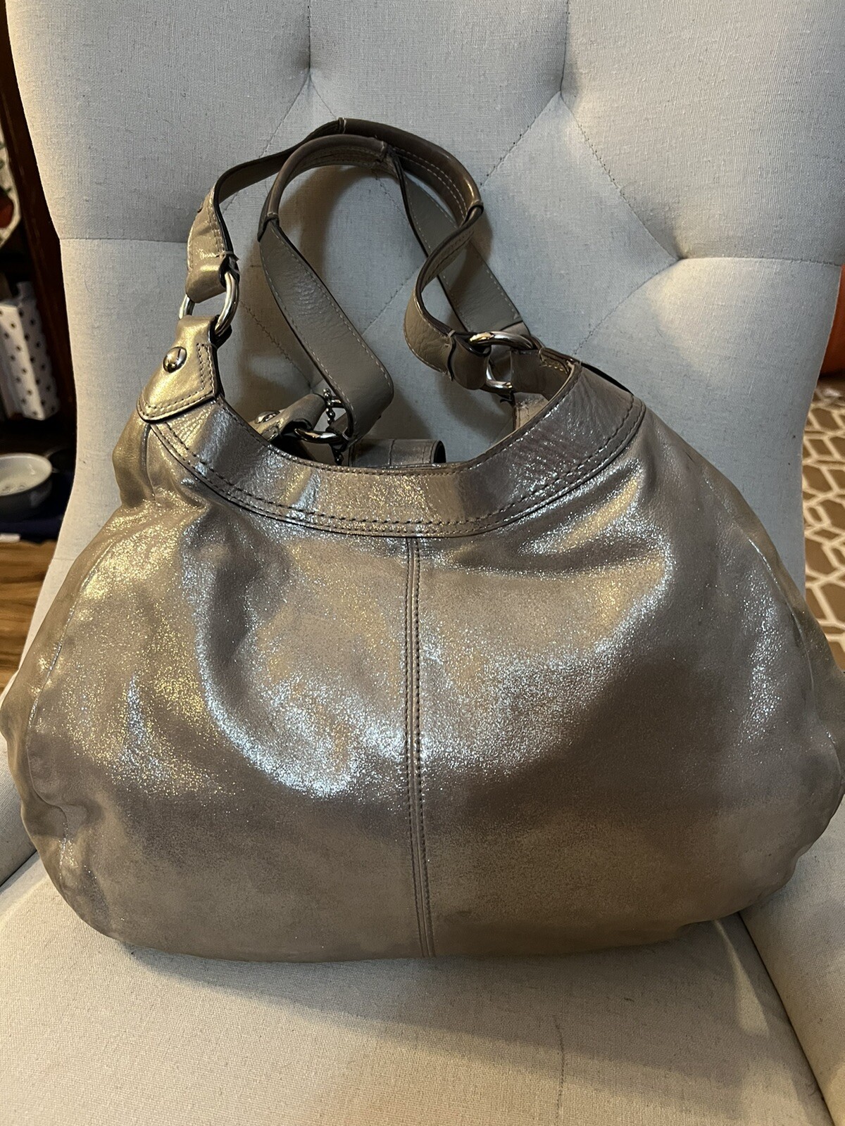 COACH F15075 Soho Lynn Metallic Leather Hobo Gold Shi… - Gem