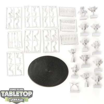 Necrons - Canoptek Tomb Sentinel - im Gussrahmen | eBay.de