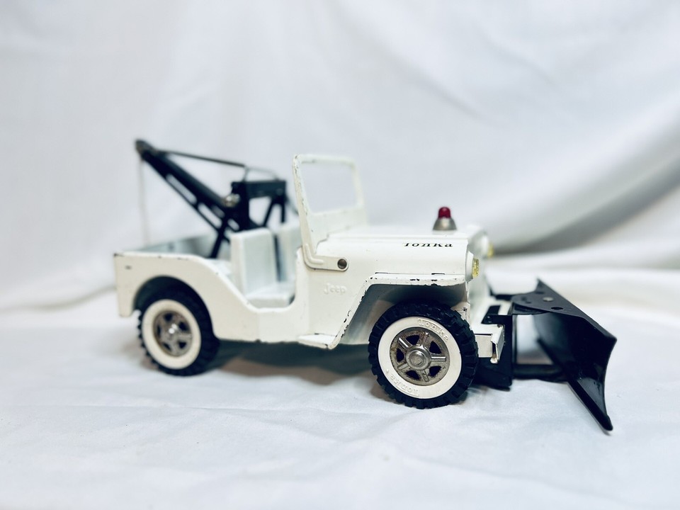 Vintage Tonka Pressed Steel Jeep AA Wrecker and Plow Combo 1960s (NICE ...