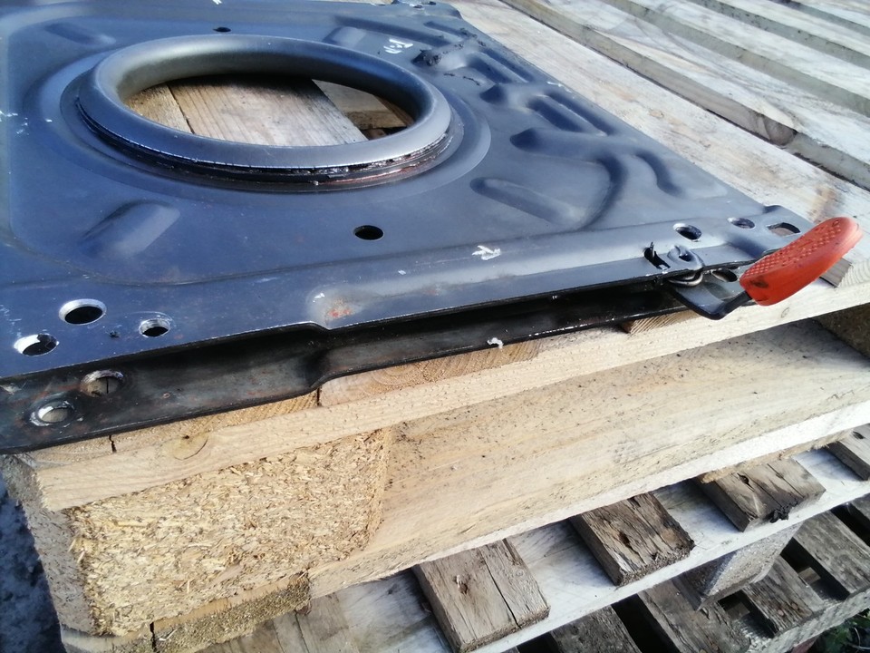 Mercedes Vito Swivel Base/Plate for Campervan | eBay UK