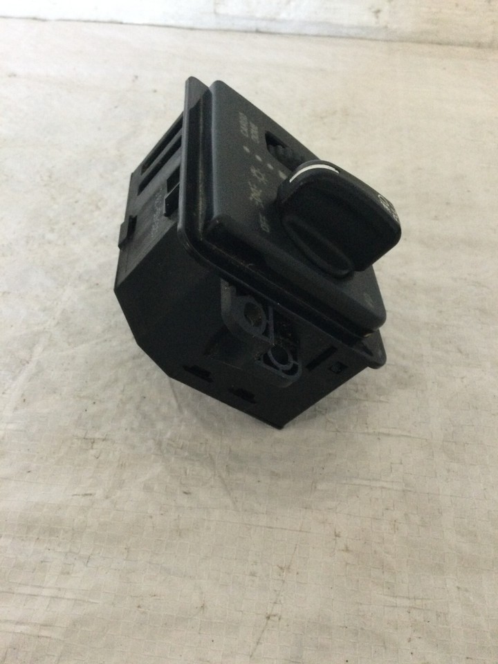 2004 Dodge Ram 1500 Headlight Fog Cargo Switch OEM | eBay