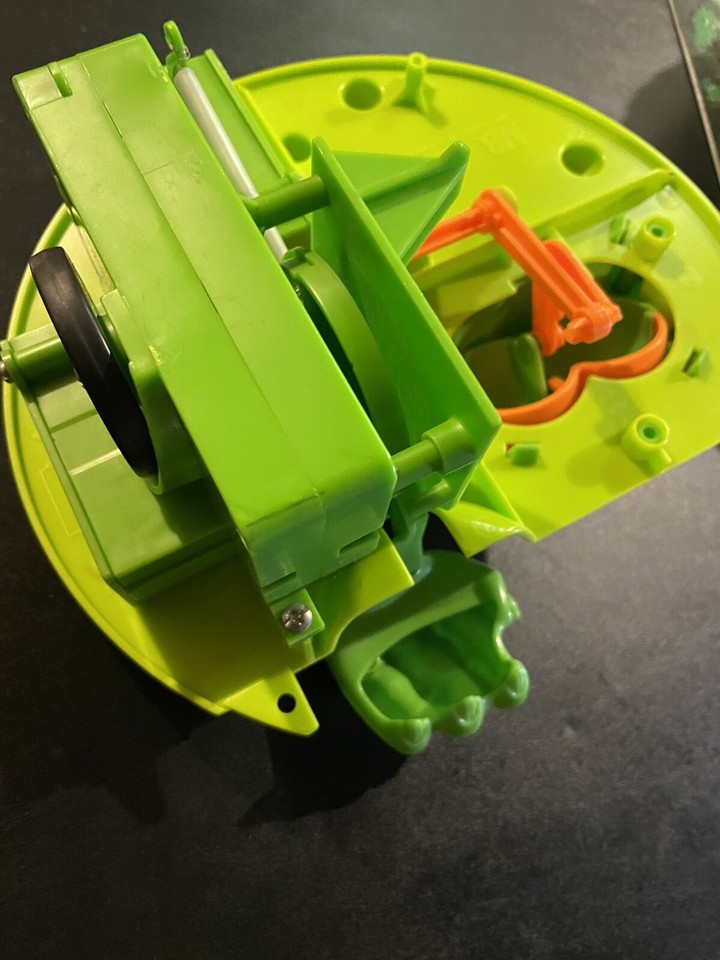 Vintage 1992 MB Milton Bradley IT FROM THE PIT Board Game Incomplete ...