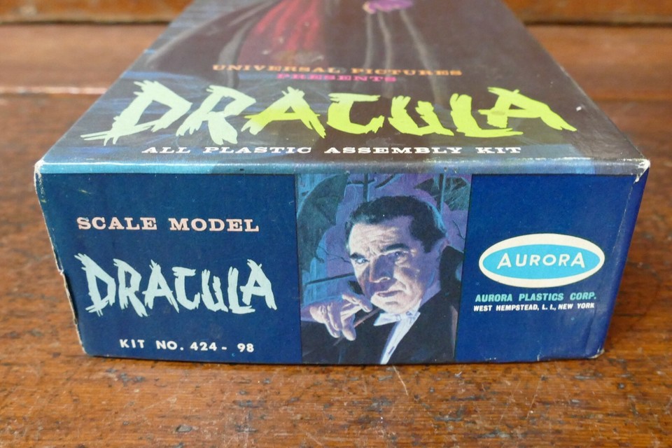Vintage Original 1962 AURORA DRACULA Model Kit Unbuilt In Box w ...
