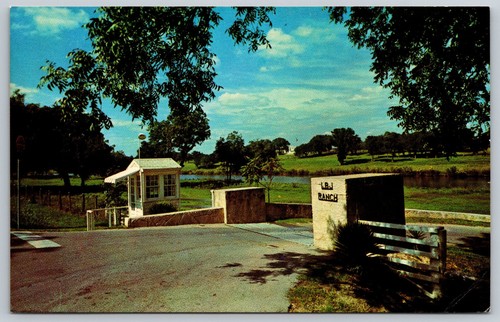Postcard LBJ Ranch Entrance Johnson City, TX E1 | eBay