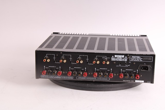 Rotel RMB-1048 8 Channel Power Amplifier for sale online | eBay