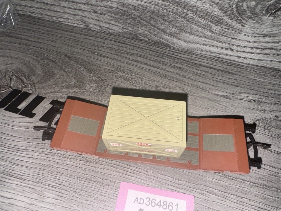 Hornby R.6130 BR Lowmac wagon, JPC Machinery Load. Rolling Stock. 00 OO ...