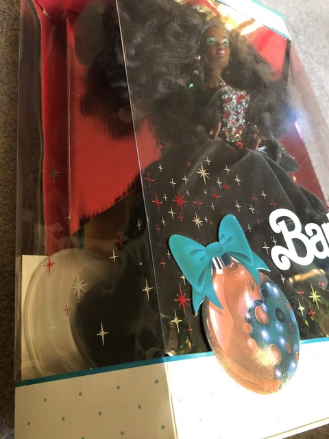 Mattel 1991 African American Happy Holidays Barbie Doll 2696 for sale ...
