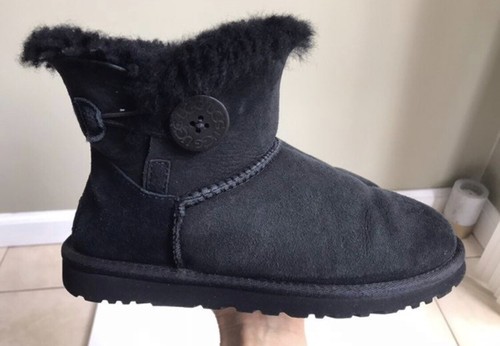 UGG 3352 Size: US 6 EUR 37 | eBay