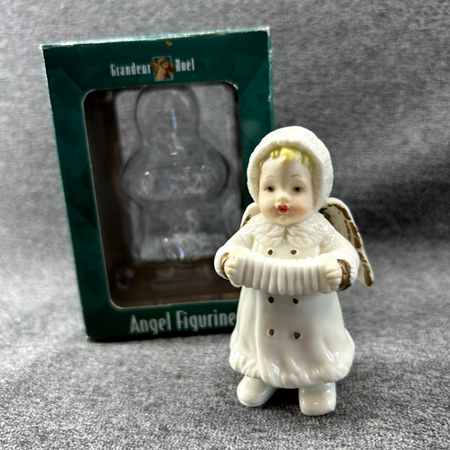 Grandeur Noel Angel MINI Figurine Celestial Charm Collectible Home ...