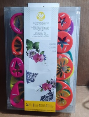 Cutters Wilton Gum Paste Flower Cut Outs 24 Piece Set NIB | eBay