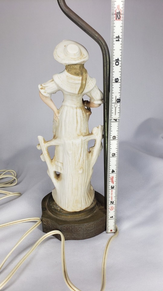 Vintage Porcelain Lady Figurine Lamp - Corded- Tested | eBay