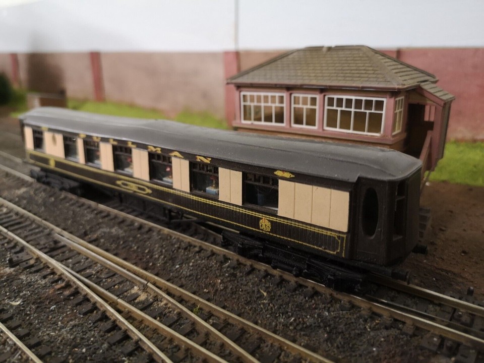 Graham Farish OO gauge Pullman coach Lydia - 1950s Golden Arrow | eBay UK
