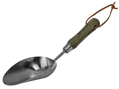 Faithfull Prestige Stainless Steel Hand Scoop Ash Handle FAIPRESHSCOP ...
