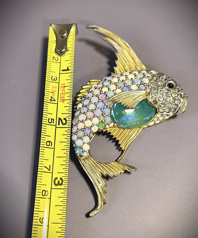 RARE VTG 3 In Signed CINER Gold Tone Fish Brooch Pin Jelly Belly Opal ...