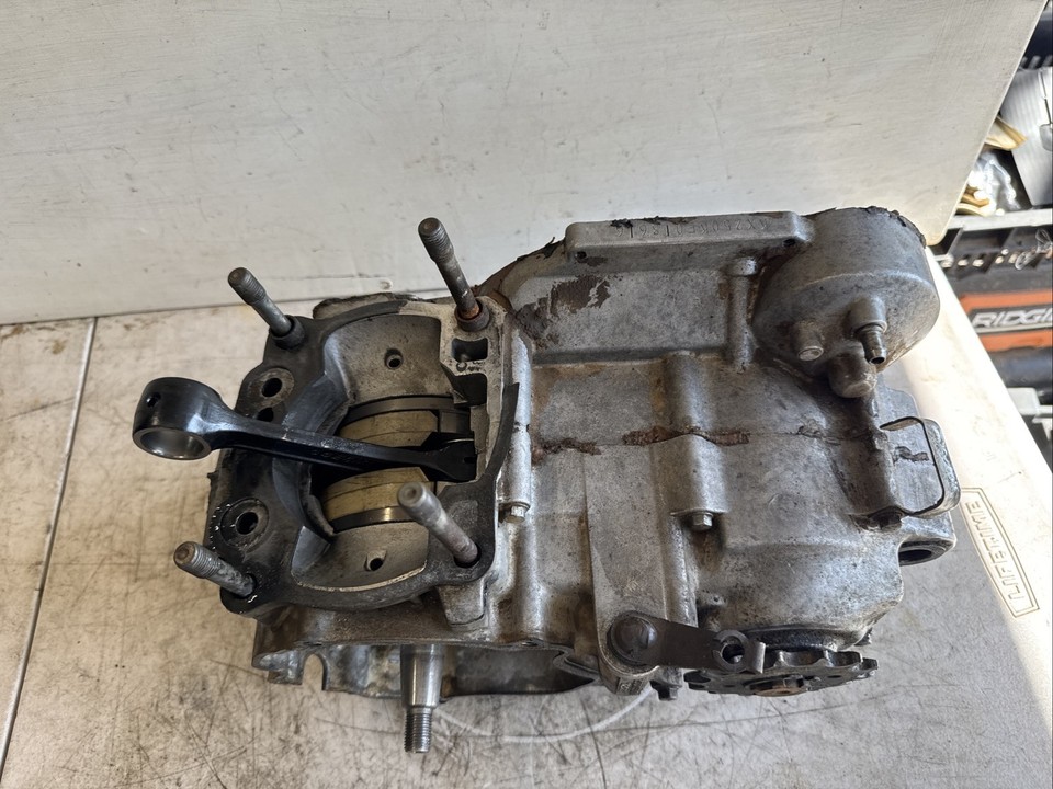 1997 KAWASAKI KX250 KX 250 ENGINE MOTOR CRANKCASE CRANK CASES BLOCK ...