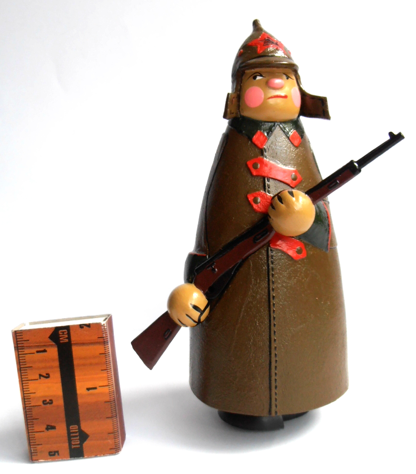 Russian Soviet RED ARMY SOLDIER w/Rifle Going Toy EXCELLENT New | eBay