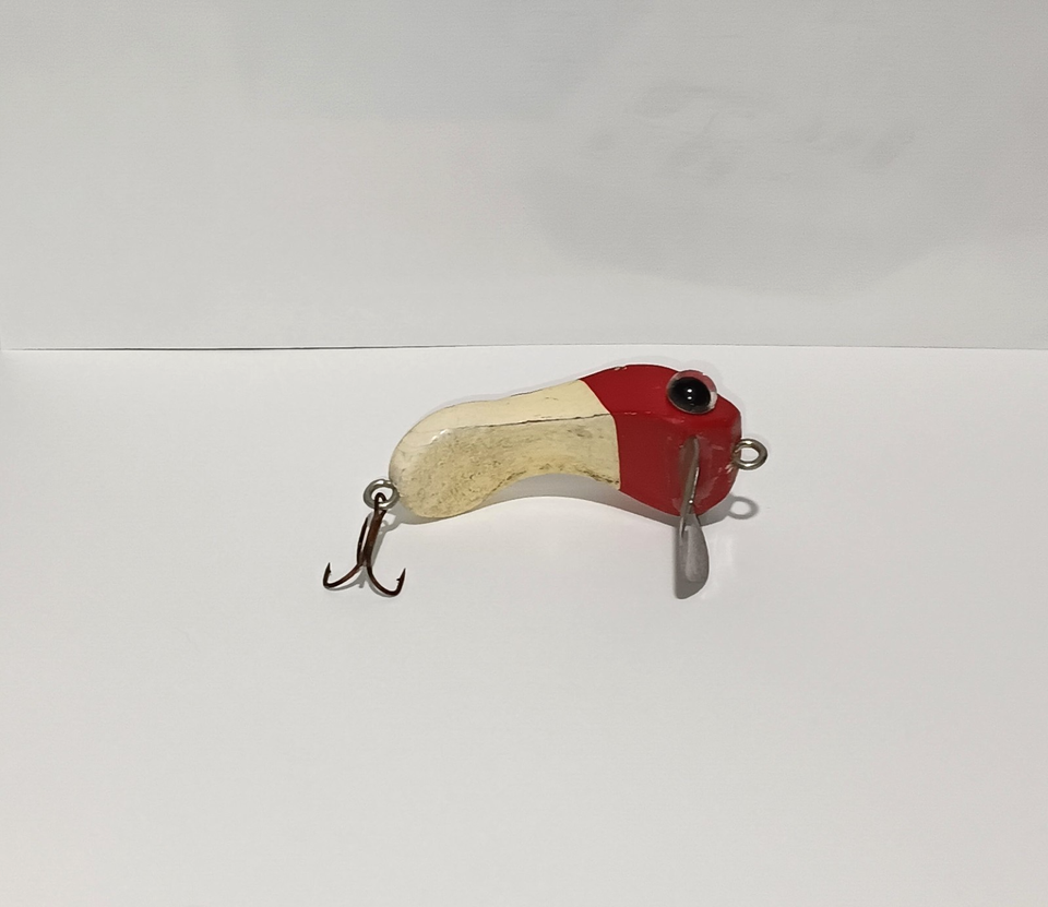 VINTAGE PFLUEGER WOOD WIZARD RED AND WHTE FISHING LURE OR POSSIBLY A ...