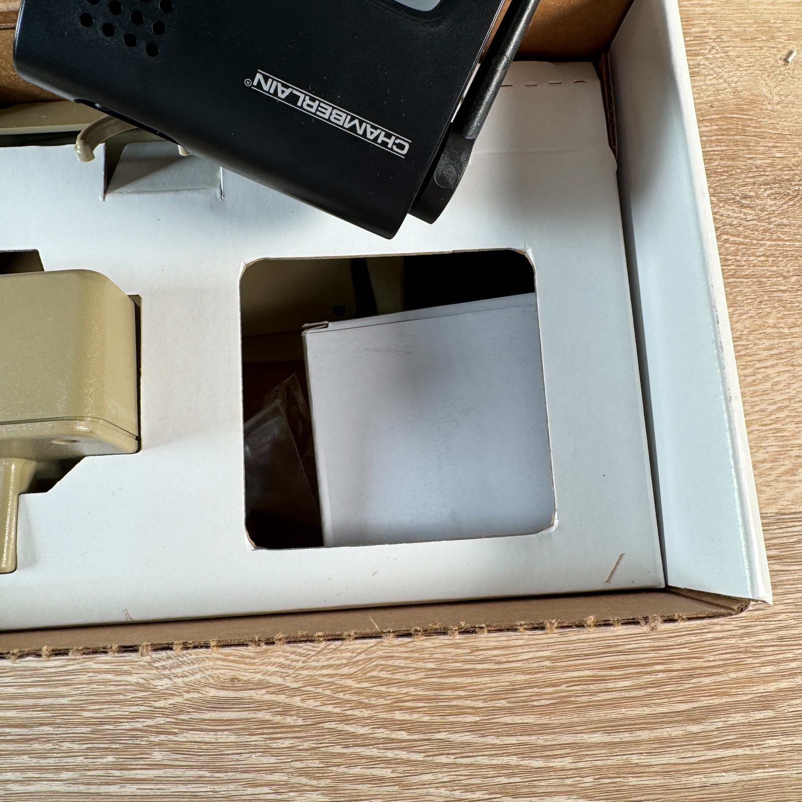 New in Box Chamberlain CWA2000 Wireless Driveway Motion Alarm System w ...