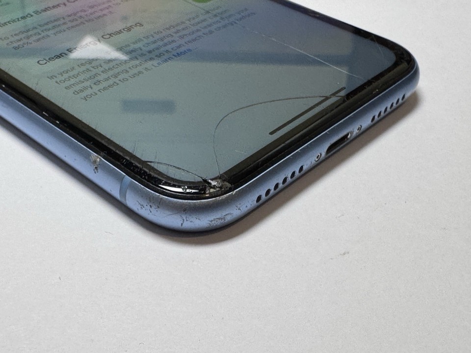 Apple iPhone XR - 64GB - Unlocked - Blue - Cracked Screen | eBay