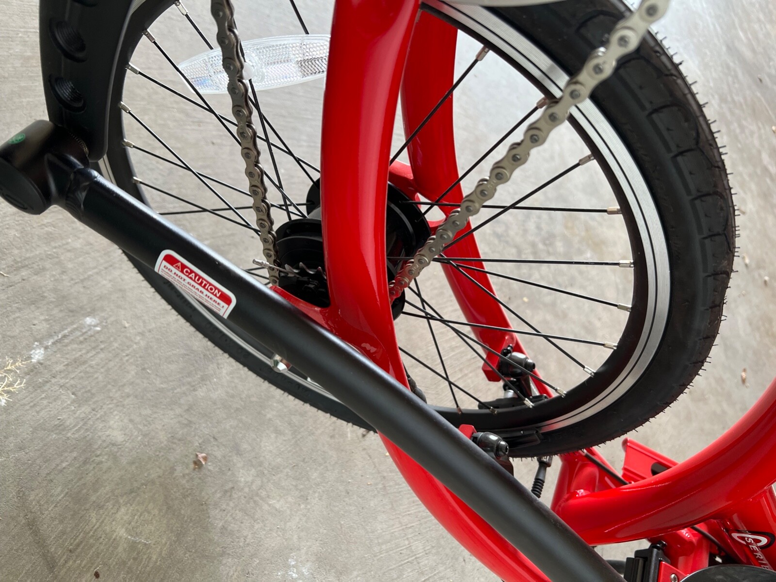 ElliptiGO 8C Long Stride Fitness Bike Bicycle Red Never Used Outdoors ...