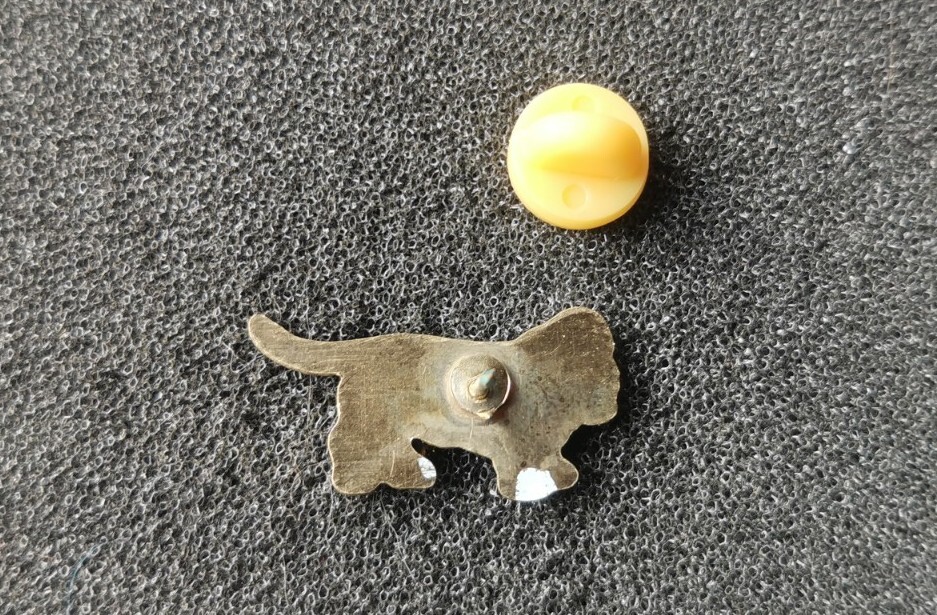 Pin's Chien Chasse Animaux Dog - Badge Pin Pins Epinglette L15 | eBay