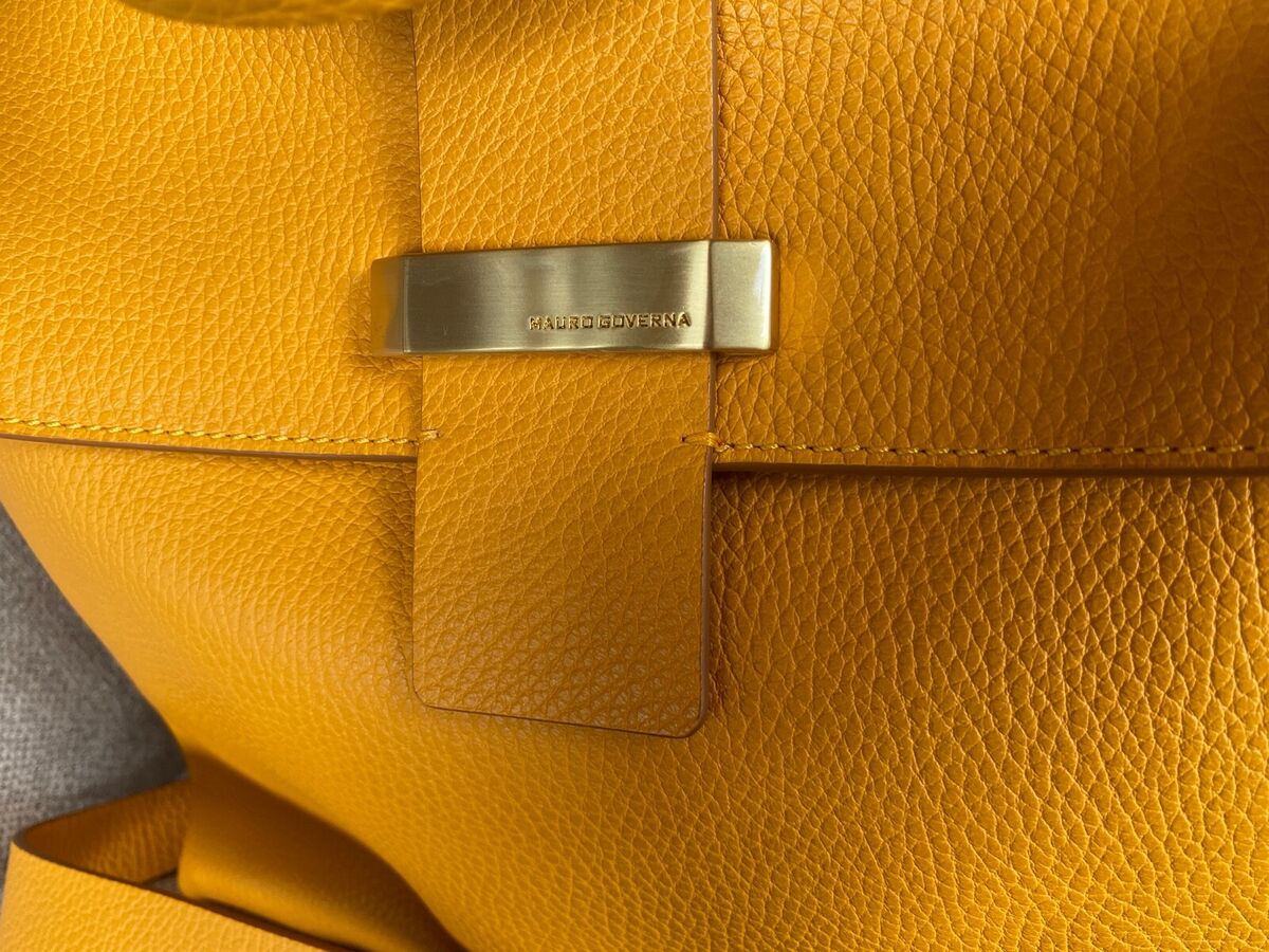 NWT Mauro Governa Yellow Leather Shoulder Bag Handmade Italy NWT Mauro Governa Yellow Leather Shoulder Bag Handmade Italy