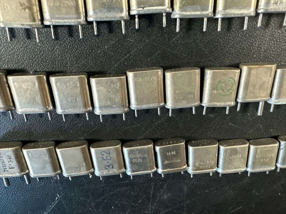 Lot Of Quartz Radio Crystal Holder - Many frequencies (100 Total) | eBay