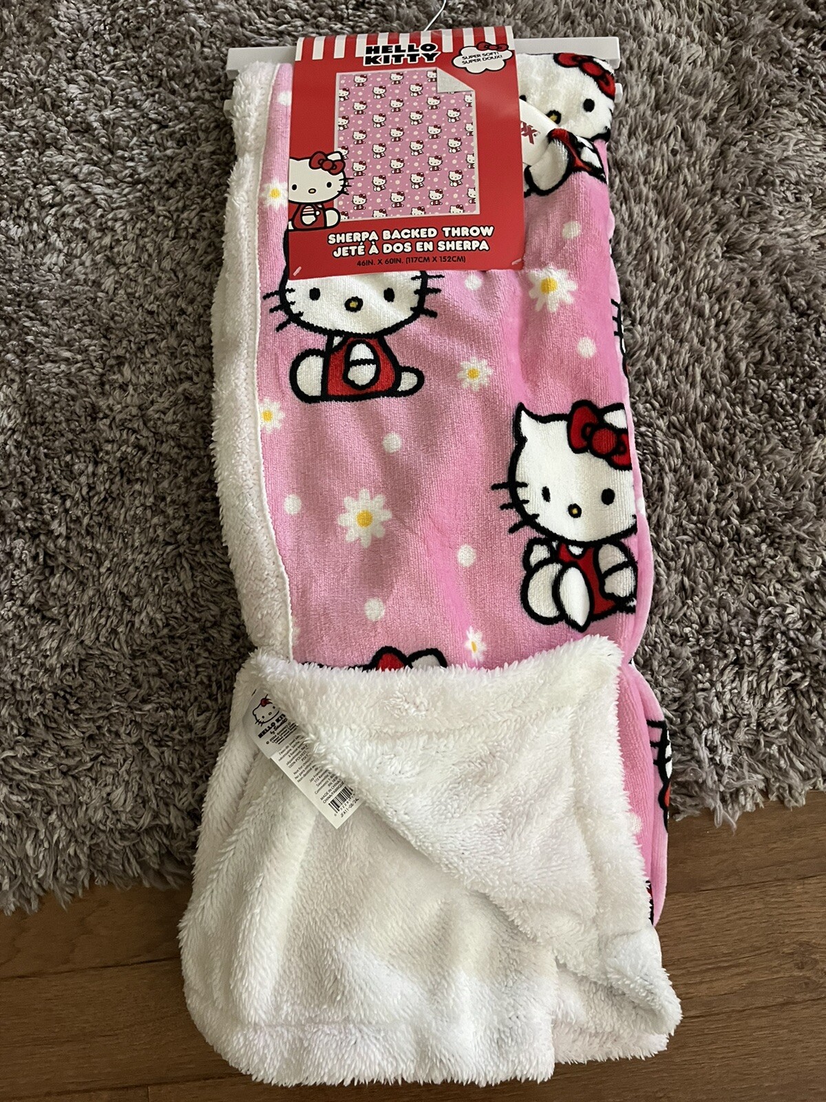 Hello Kitty Sanrio Sherpa Backed Throw Blanket Daisy Pink White | eBay