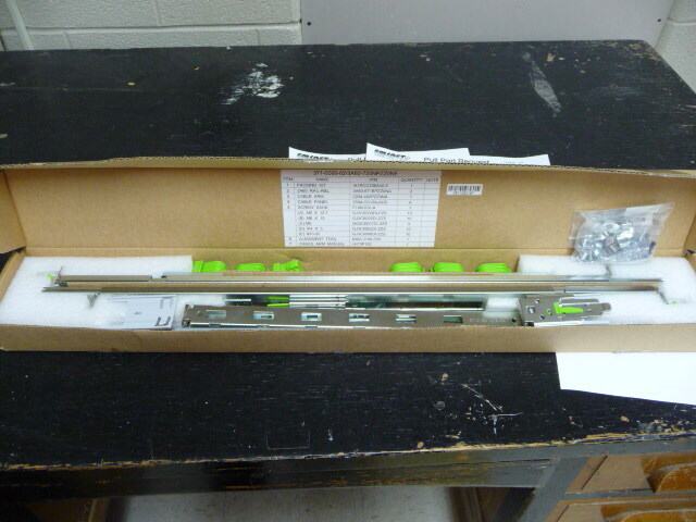 SUN MICROSYSTEMS F371-0066-02 Qty of 1 per Lot SPARE RACK MOUNT KIT CMA ...