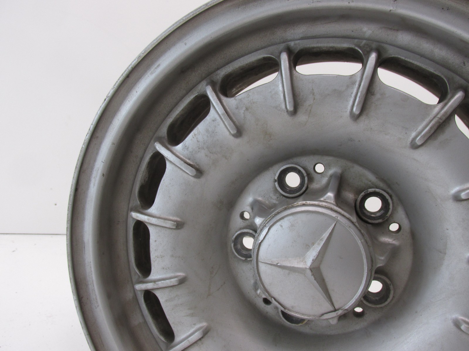 MERCEDES R107 450SL 380SL 560SL , ALUMINIUM WHEEL 6,5 X 14 , OEM ...