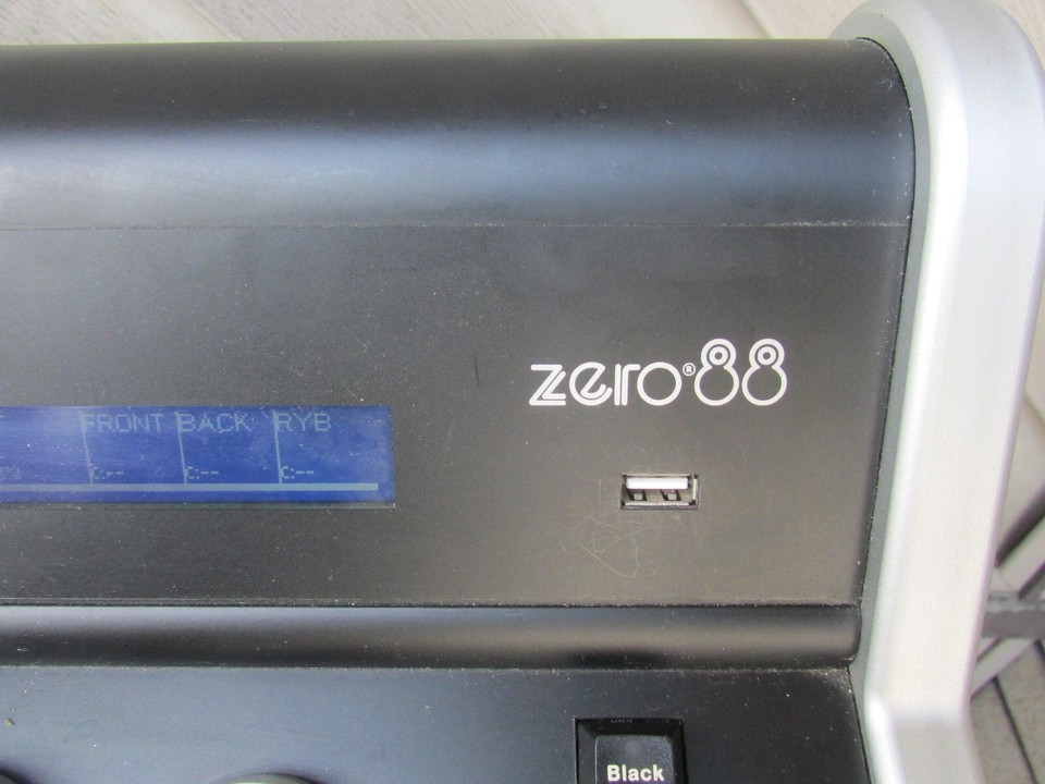 Zero 88 ORB Advanced Theatre Stage Lighting Console Control Board Desk ...