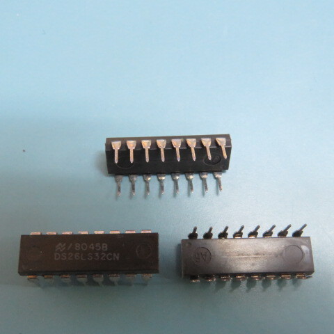 NSC DS26LS32CN Qty of 50 per Lot Quad Receiver RS-422/RS-423 16-Pin ...