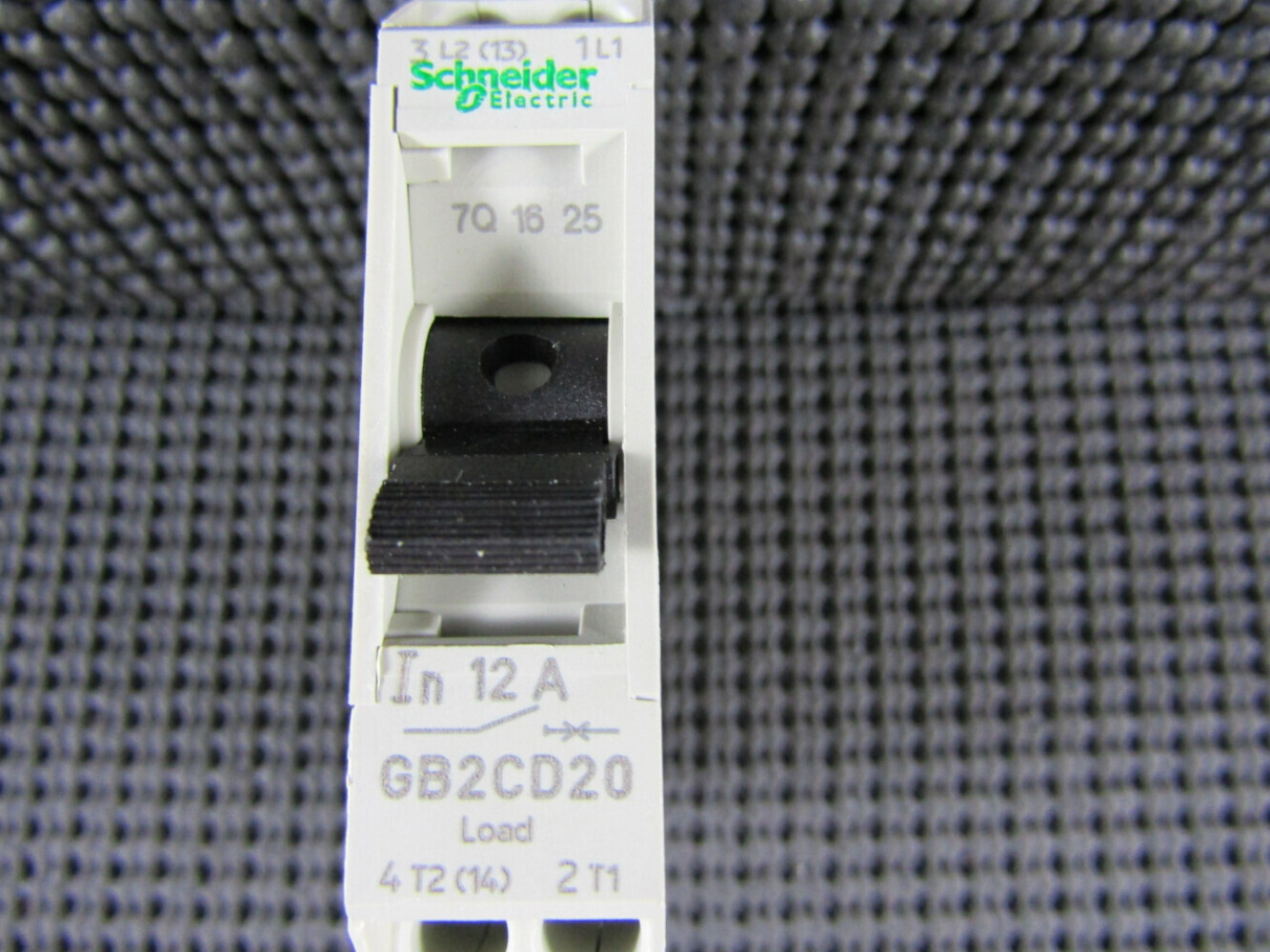 Square D GB2 CD20 Circuit Breaker 12 Amp 1.5 KA 250VAC | eBay