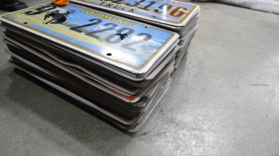 100 Wyoming flat craft grade license plates bulk listing some good ones ...