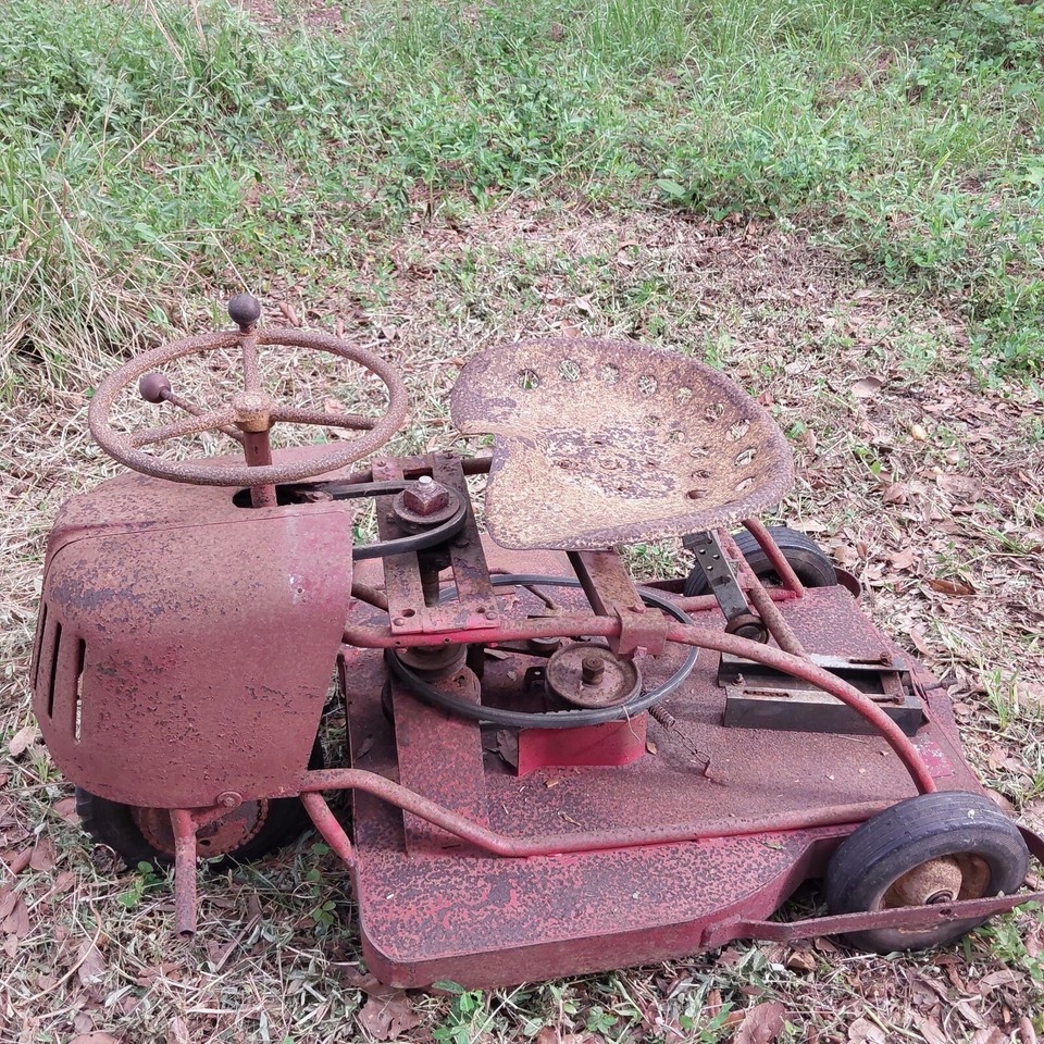 Vintage Rare Antique Bantam Tractor Unknown Riding Lawn Mower No Motor ...