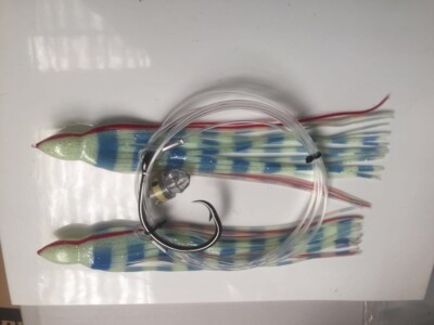 Swordfish rig with 4 mtr 500lb flurocarbon 16/0 mustard demon circle ...