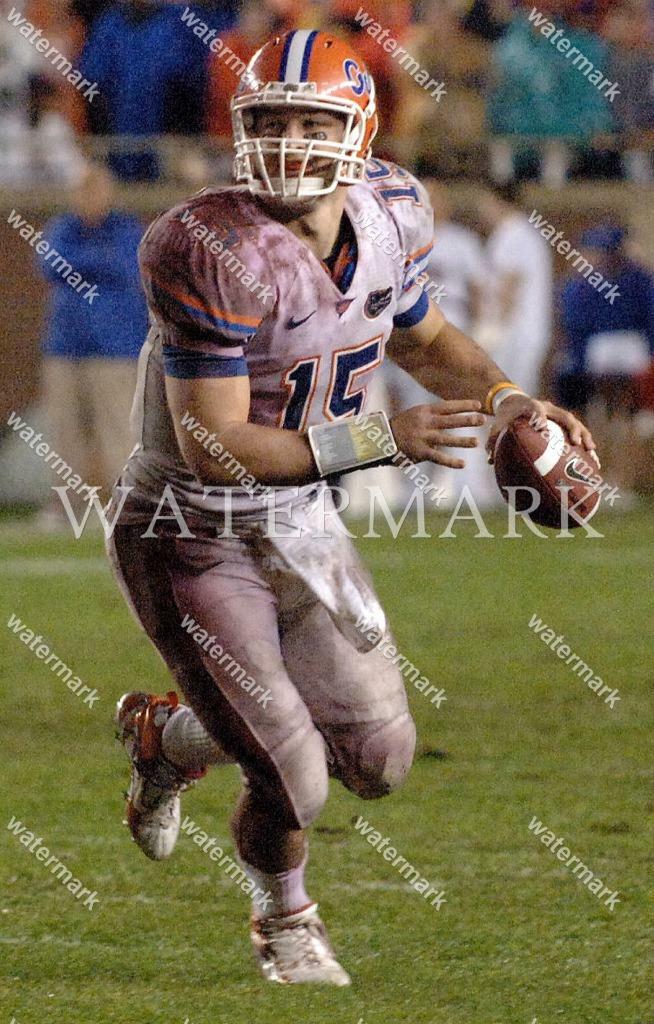 Tim Tebow Florida Gators Wallpaper 4649 Tim Tebow Florida Stock