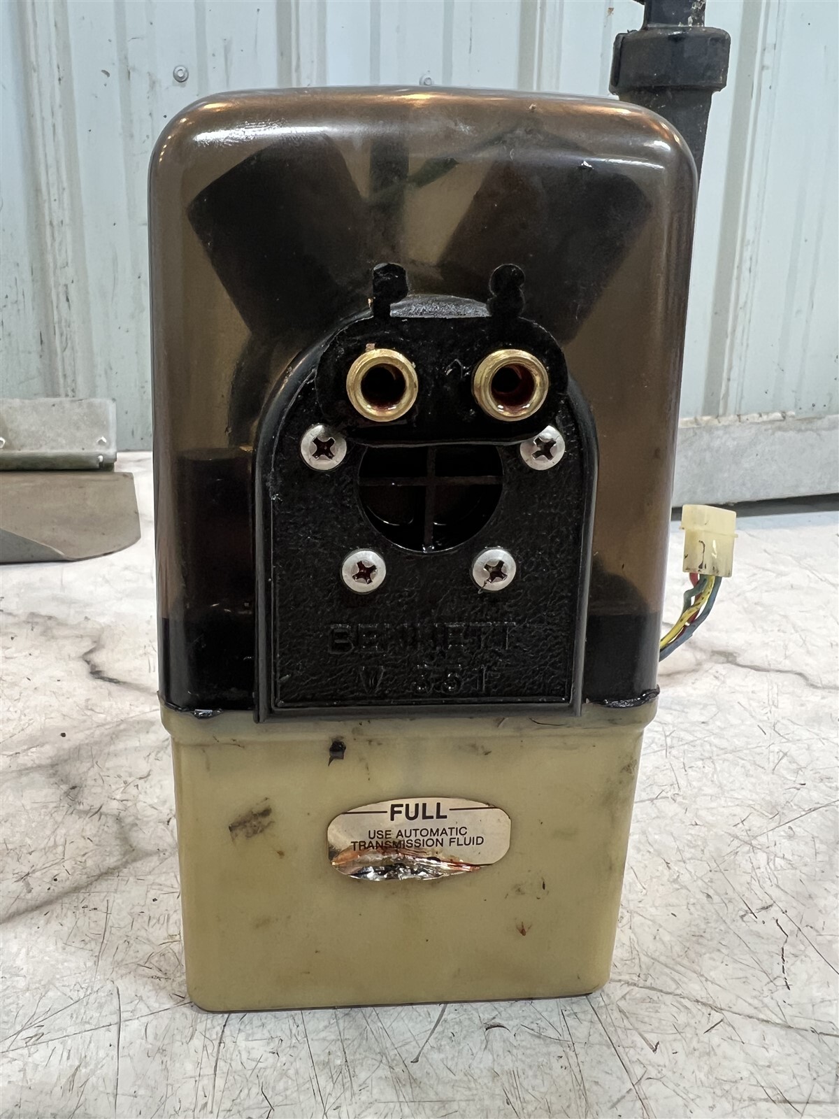 87 Sea Ray 300 Boat Bennett V-351 Hydraulic Pump Trim Cylinders Tabs ...