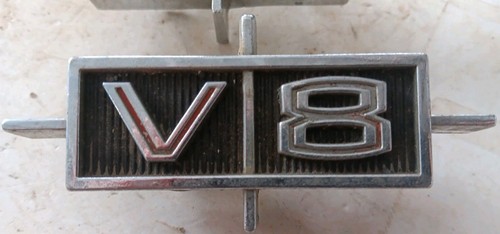 (2)Original 1964-67 GM Oldsmobile Cutlass 442 F-85 V-8 Fender Emblem ...