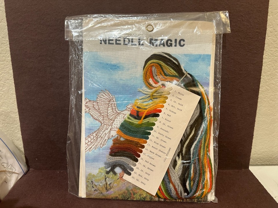1977 Needlemagic Natural Art Crewel Embroidery “Flying Ringnecks” Birds ...